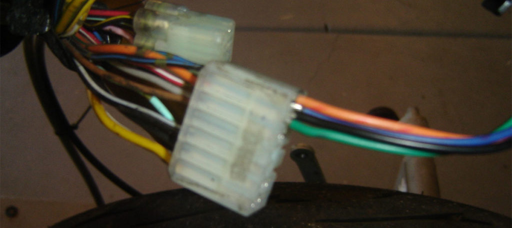 Trail Tech Vapor Motorcycle Speedo and Tach - CanyonChasers