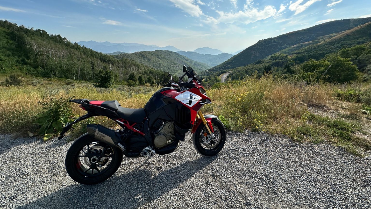 CanyonChasers Motorcycle Adventure, Sport & Touring - CanyonChasers